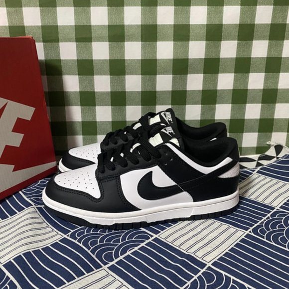 Shoes | Nike Slam Dunk Low Retro White And Black Panda Us 95 | Poshmark
